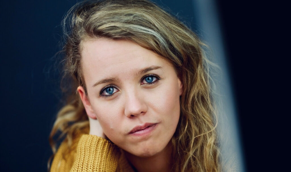 Recto-Verso : Charlotte JARRIX - Calade, Ma Radio